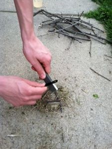 How to Start a Fire Using Flint : 5 Steps - Instructables