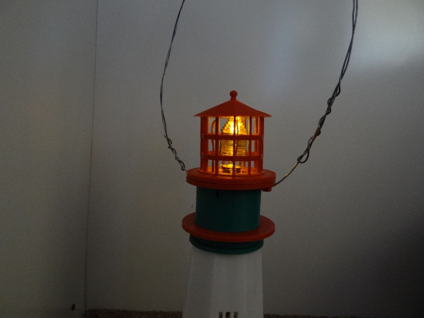 Pete's Dragon Lighthouse Prop : 4 Steps (with Pictures) - Instructables