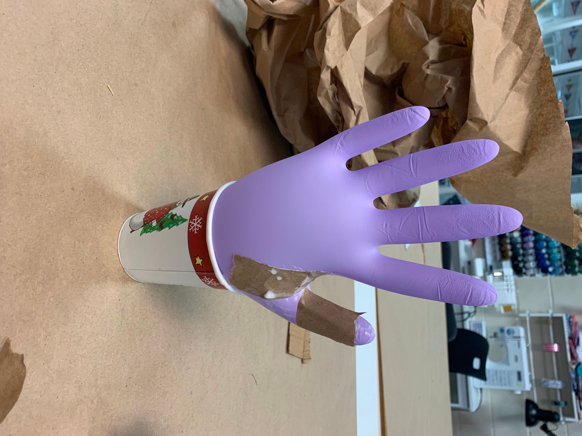 Papier-mâché Hand : 4 Steps (with Pictures) - Instructables
