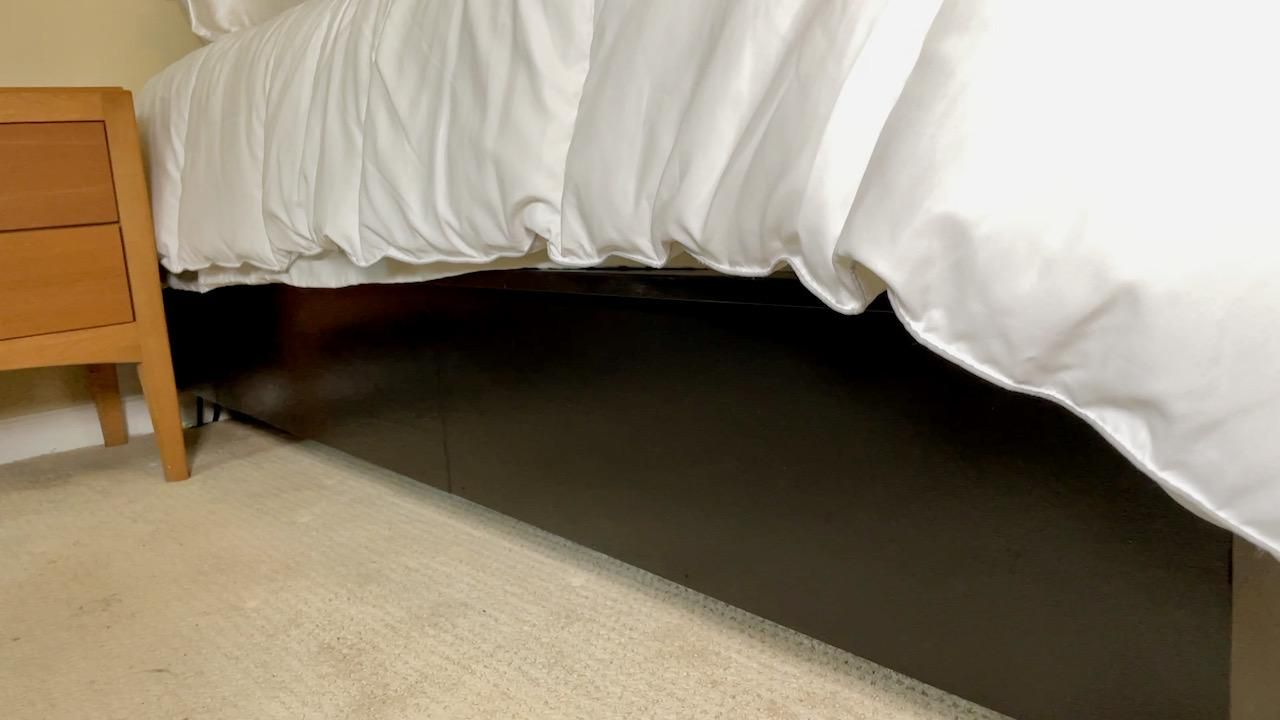 DIY Mid-Century Modern Bed Frame From Old Boxspring : 5 Steps ...