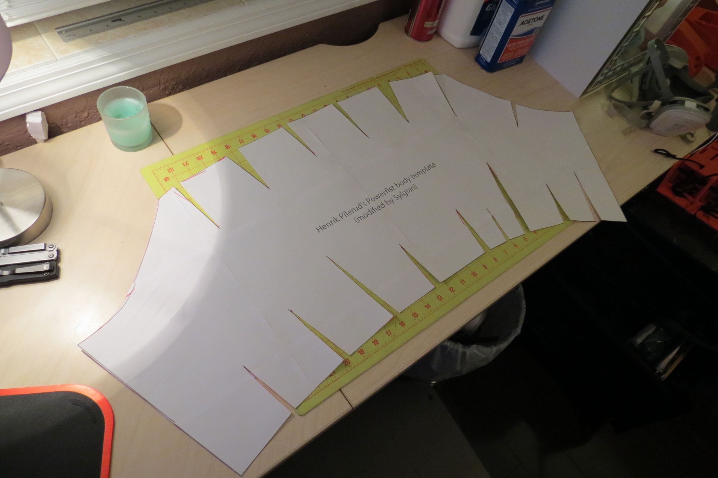3D Print an Articulated Warhammer 40k Power Fist : 8 Steps (with ...