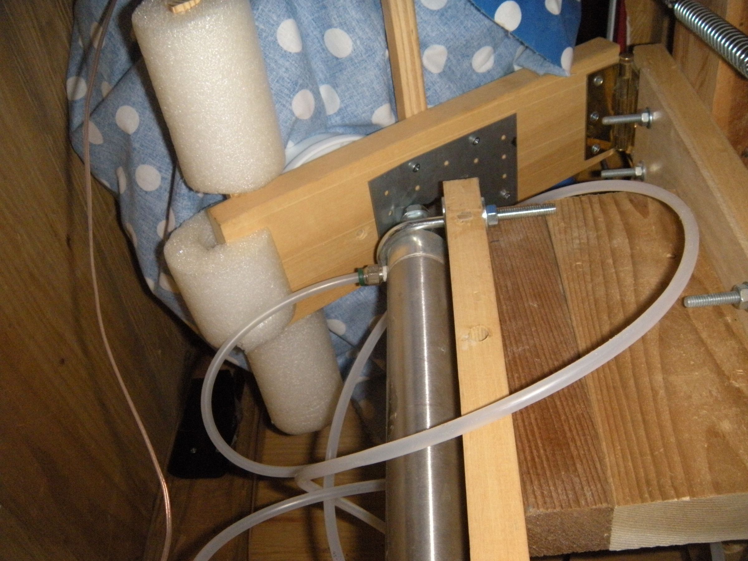 Simple Solution for Adding Sound to Your Pneumatic Prop : 7 Steps (with ...