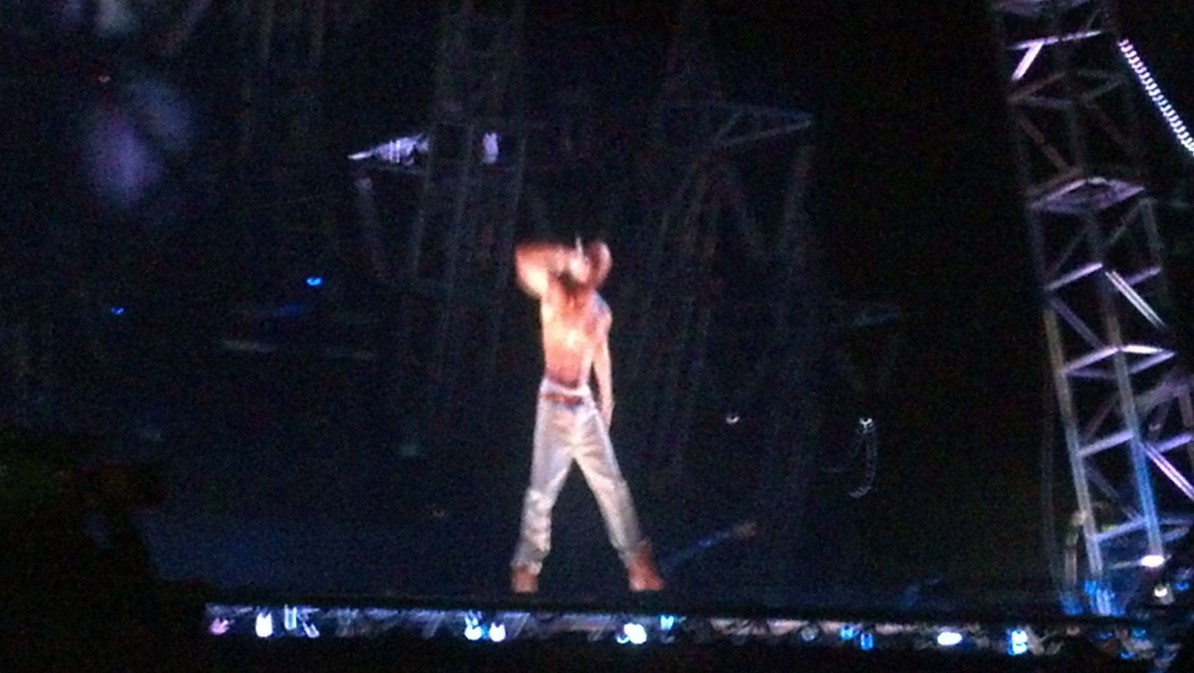 The Pepper's Ghost Illusion : 5 Steps (with Pictures) - Instructables