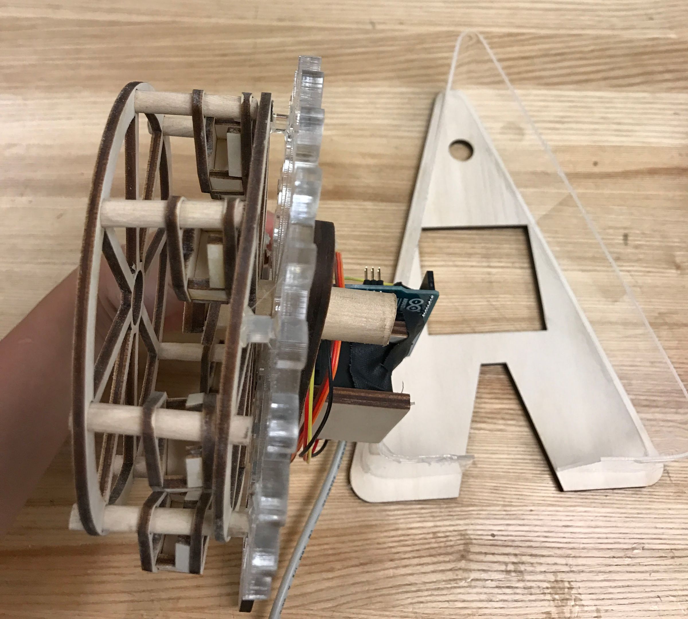 Moving Ferris Wheel : 10 Steps (with Pictures) - Instructables