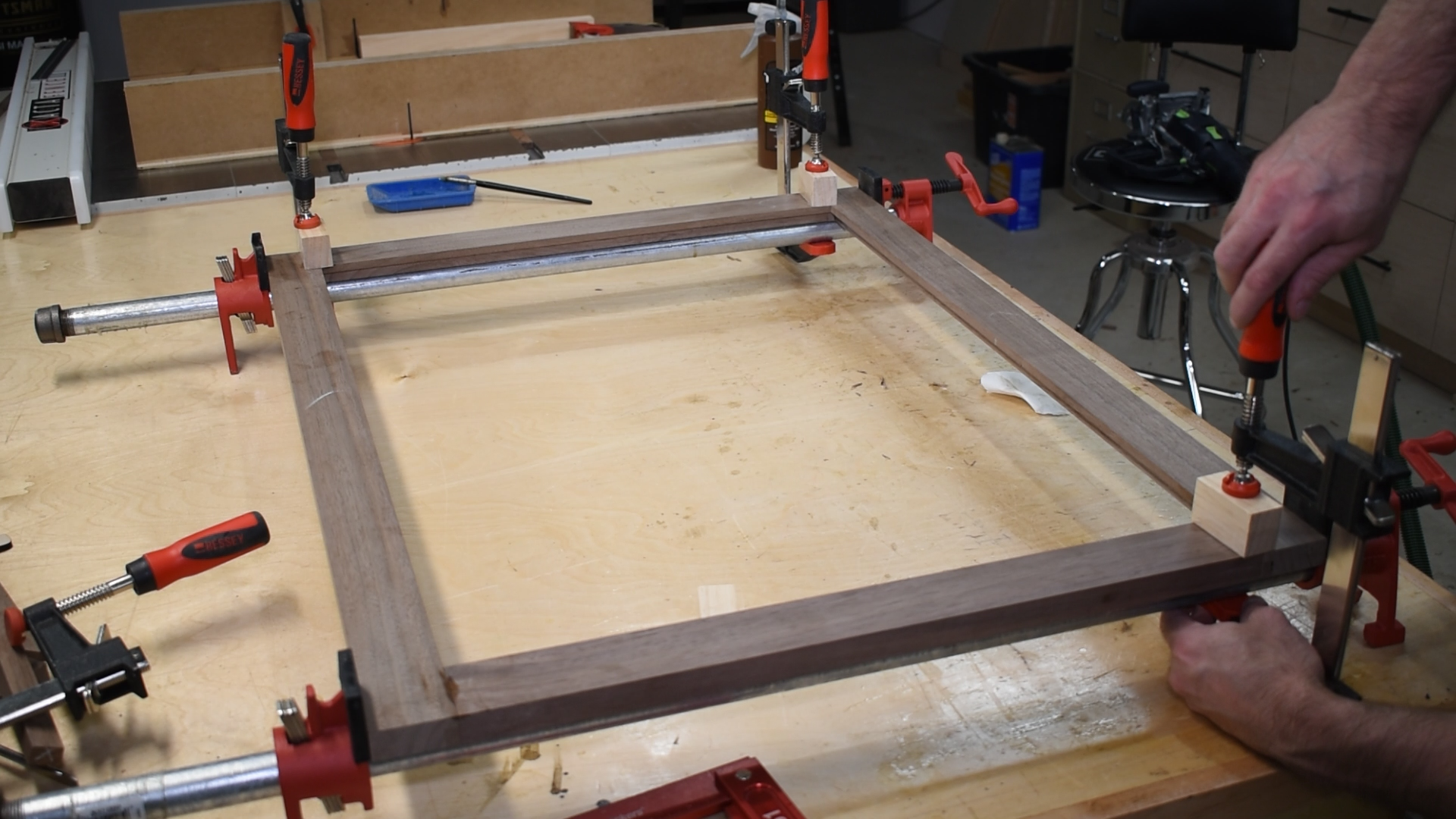Comic Book Display Cabinet : 15 Steps (with Pictures) - Instructables