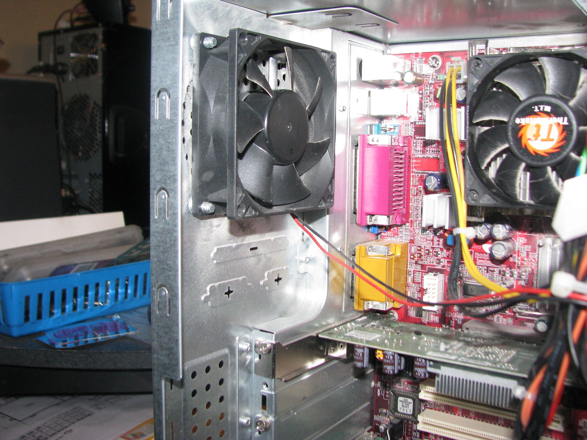 Cooling Fan for Under 10 Bucks : 3 Steps - Instructables