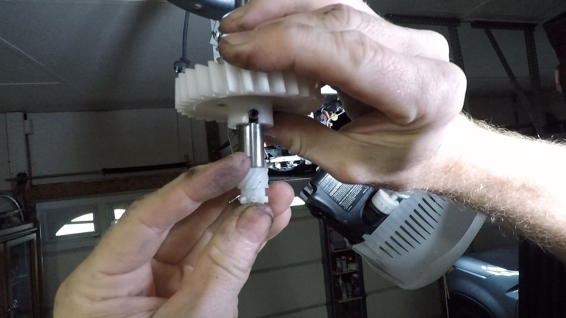 Replacing a Garage Door Opener Chain Drive Module : 15 Steps (with ...