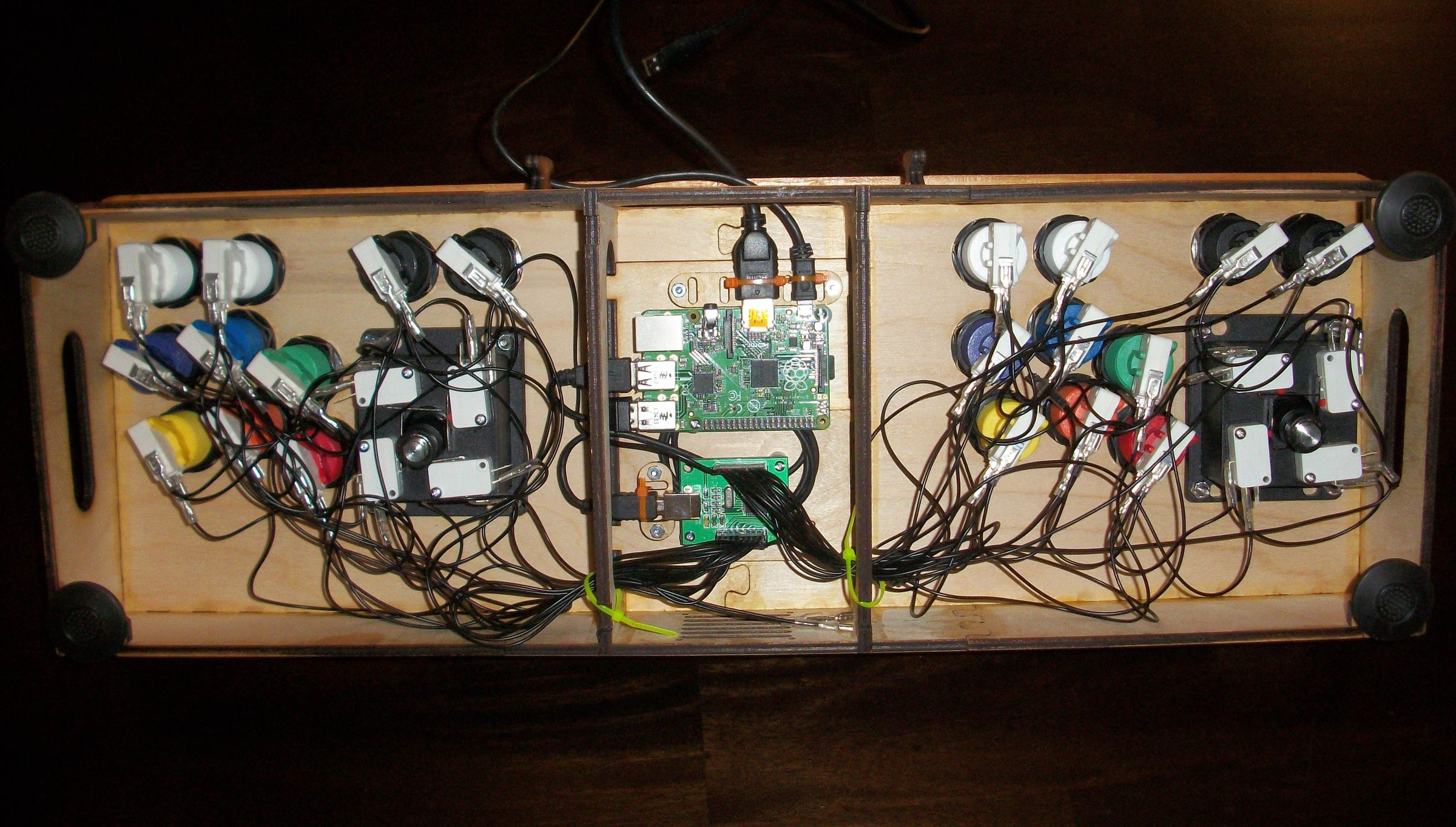 Tabletop Arcade Mame Box for Raspberry Pi : 8 Steps - Instructables