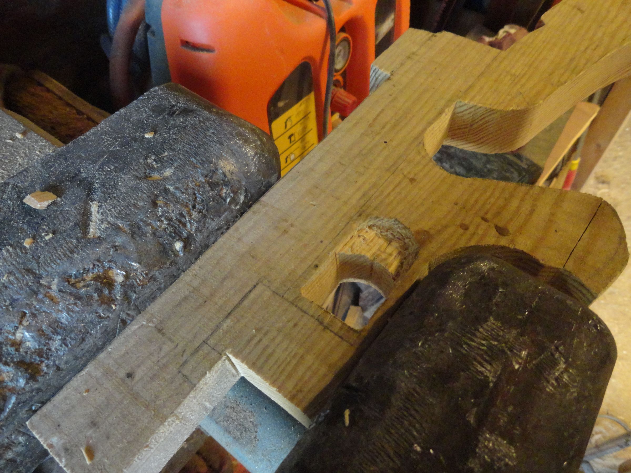 Wood Tommy Gun Replica : 25 Steps - Instructables