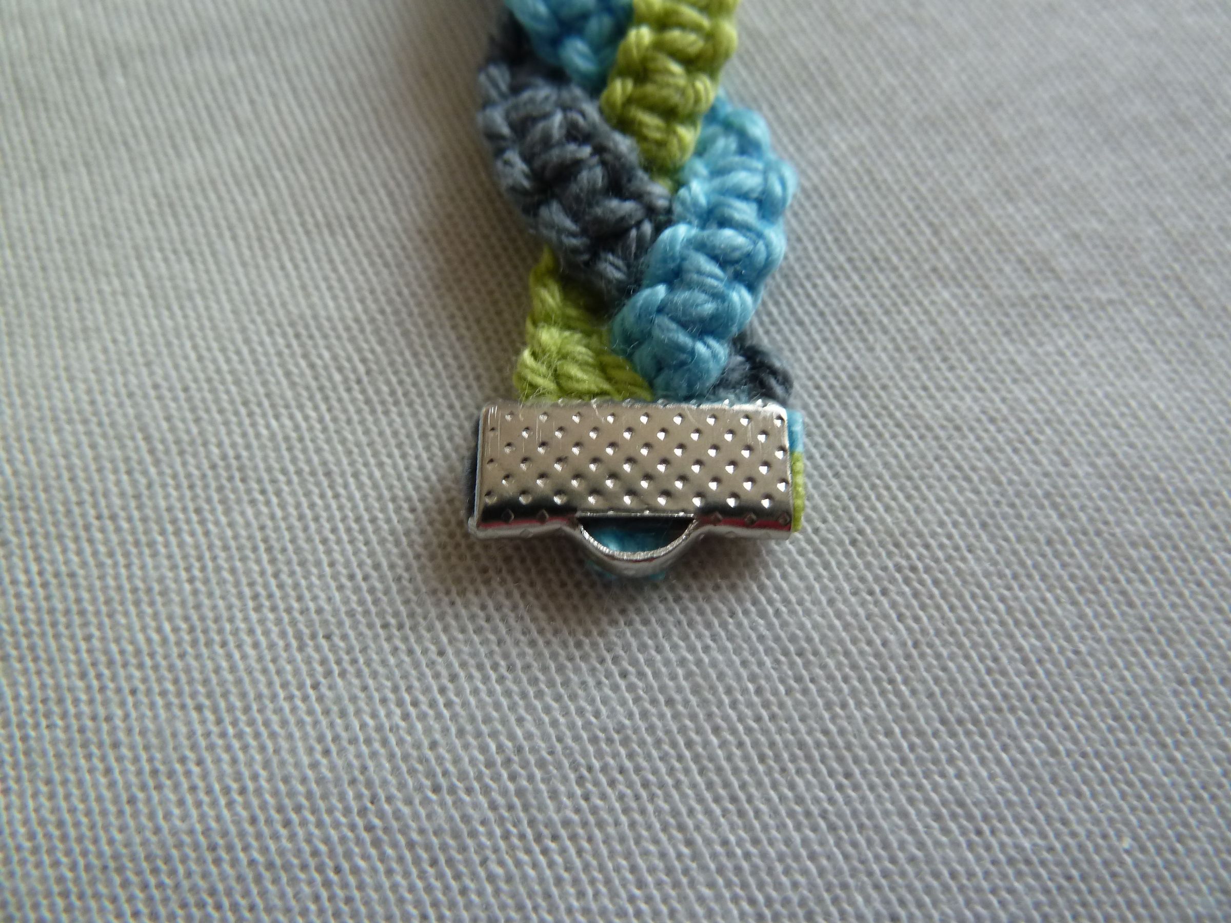 Braided Macrame Bracelet : 14 Steps (with Pictures) - Instructables