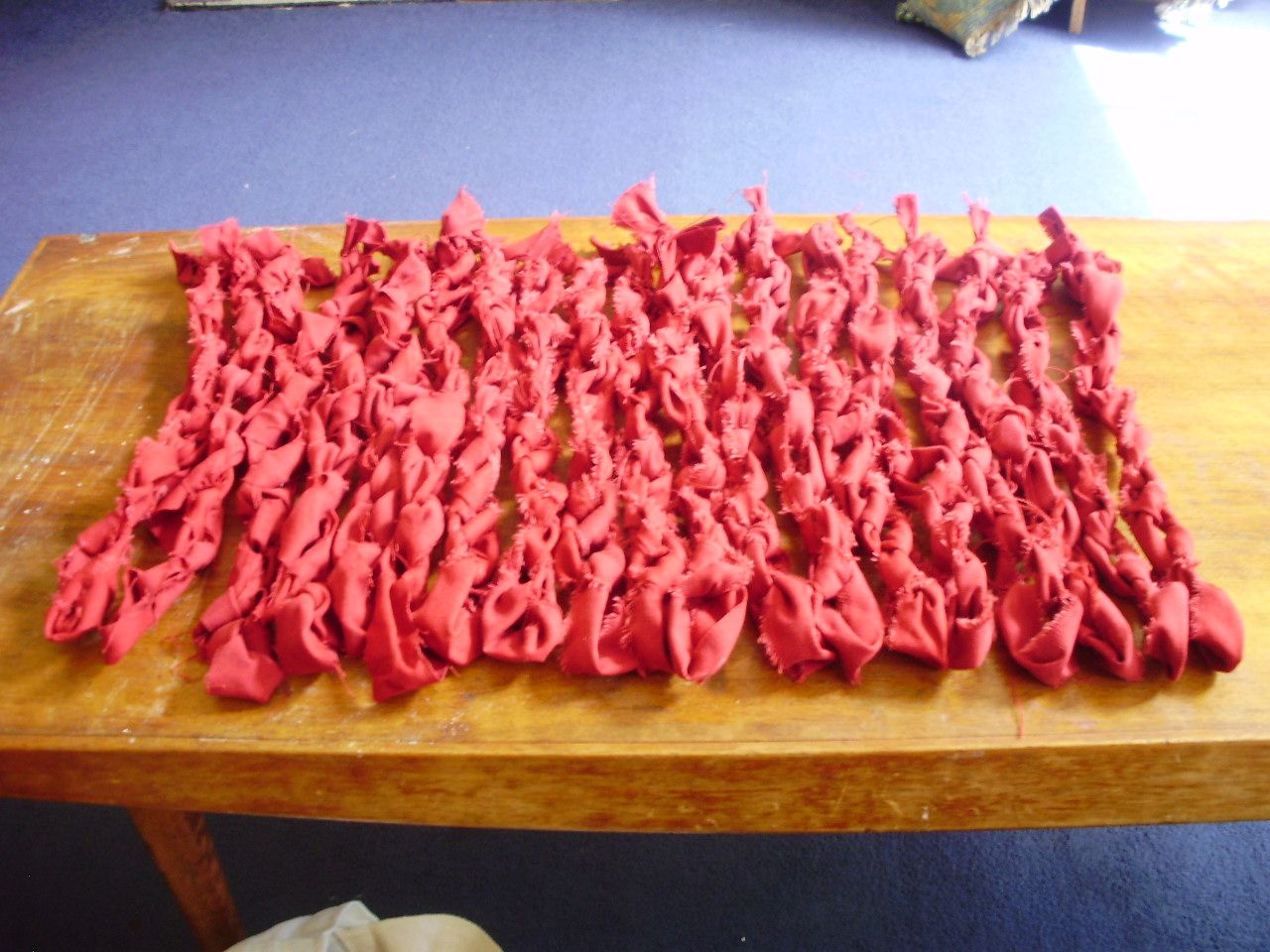 Rag Rug - Extremely Easy to Make : 4 Steps (with Pictures) - Instructables