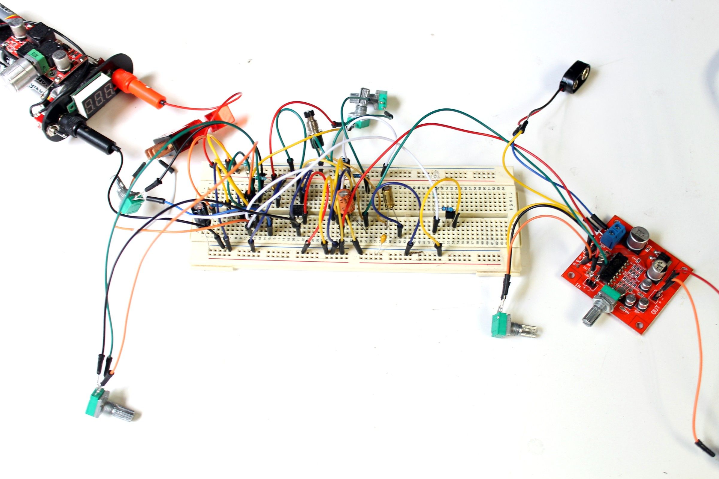 Dub Siren Synth - 555 Timers : 14 Steps (with Pictures) - Instructables