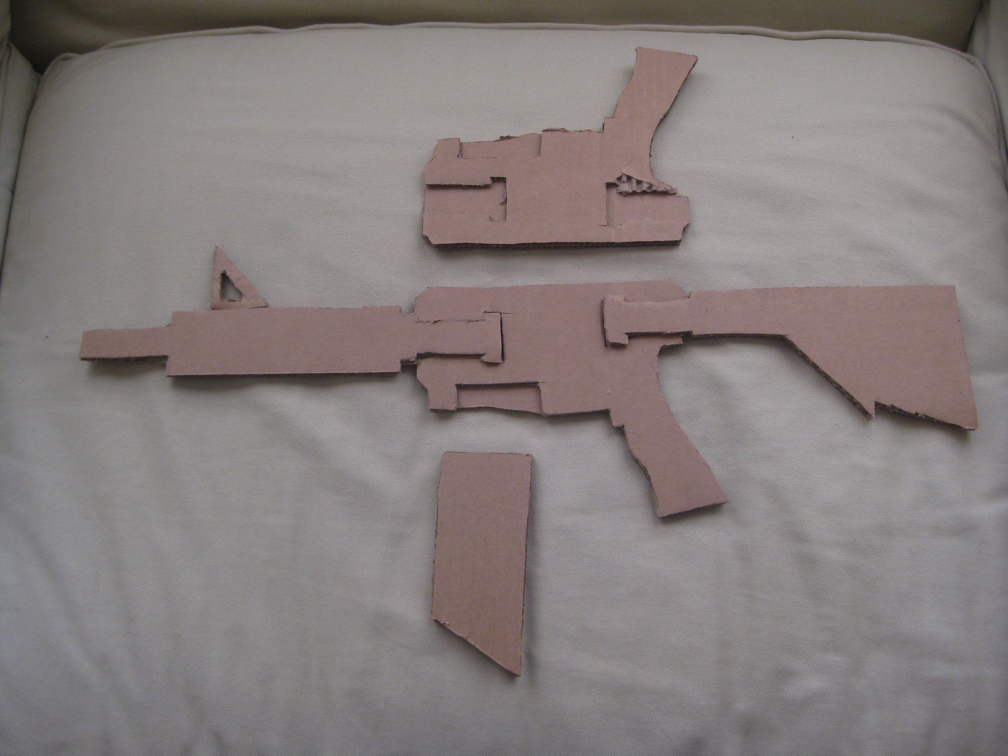 Cardboard Assault Rifle! : 5 Steps - Instructables