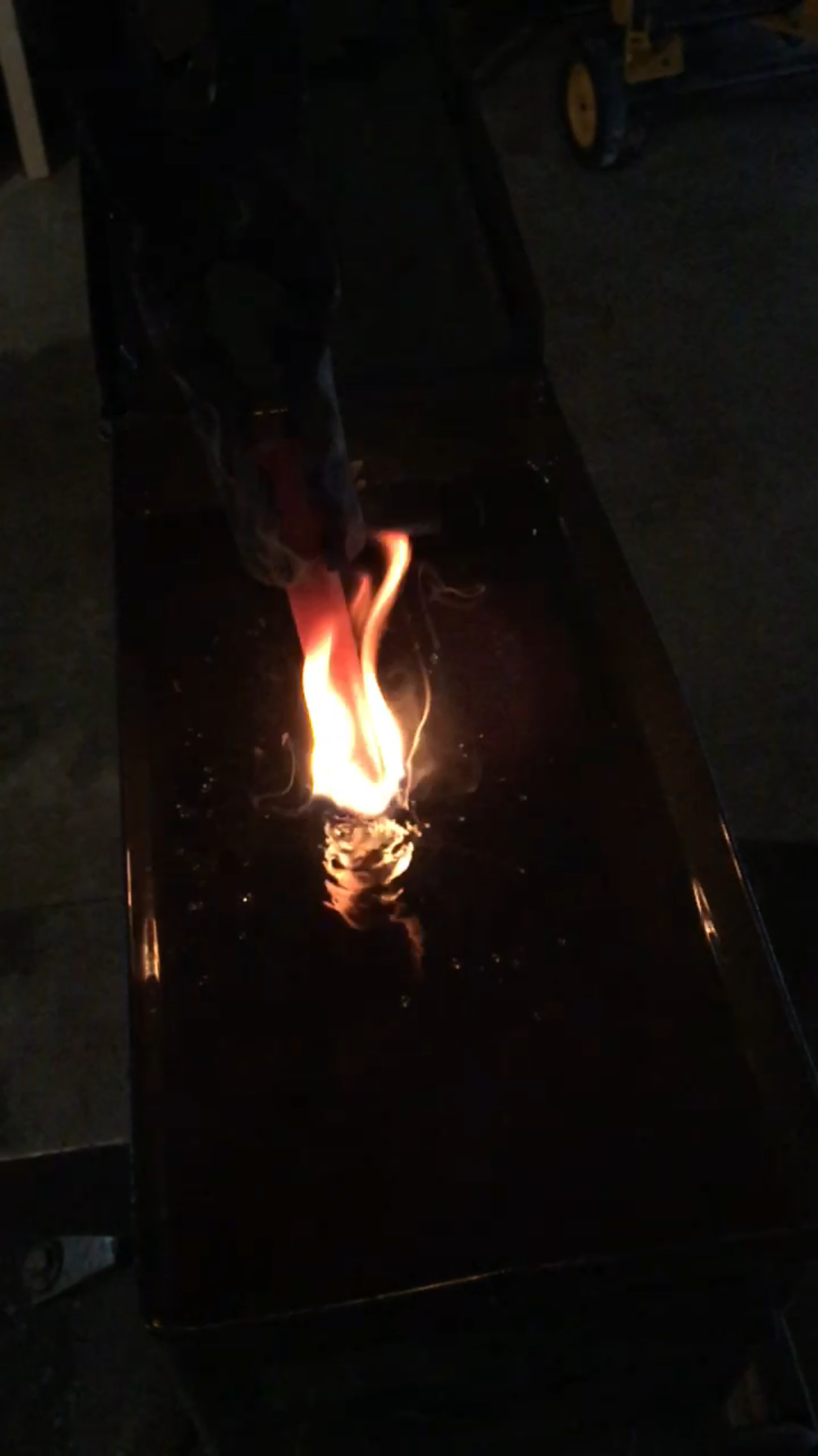 HAND FORGED Cold Chisel, From a Rusty Old Coil Spring : 10 Steps (with ...