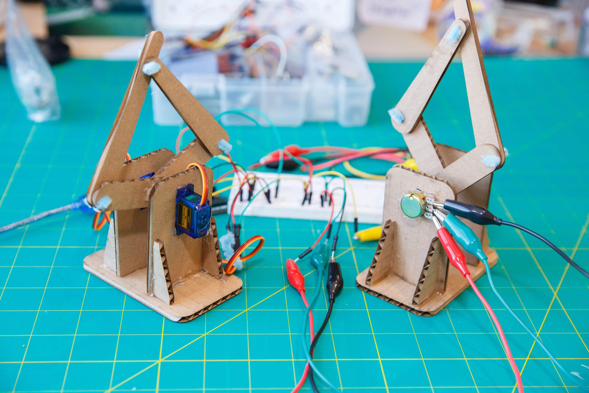 Leader-Follower Robot Legs (Lesson 2) : 21 Steps (with Pictures ...