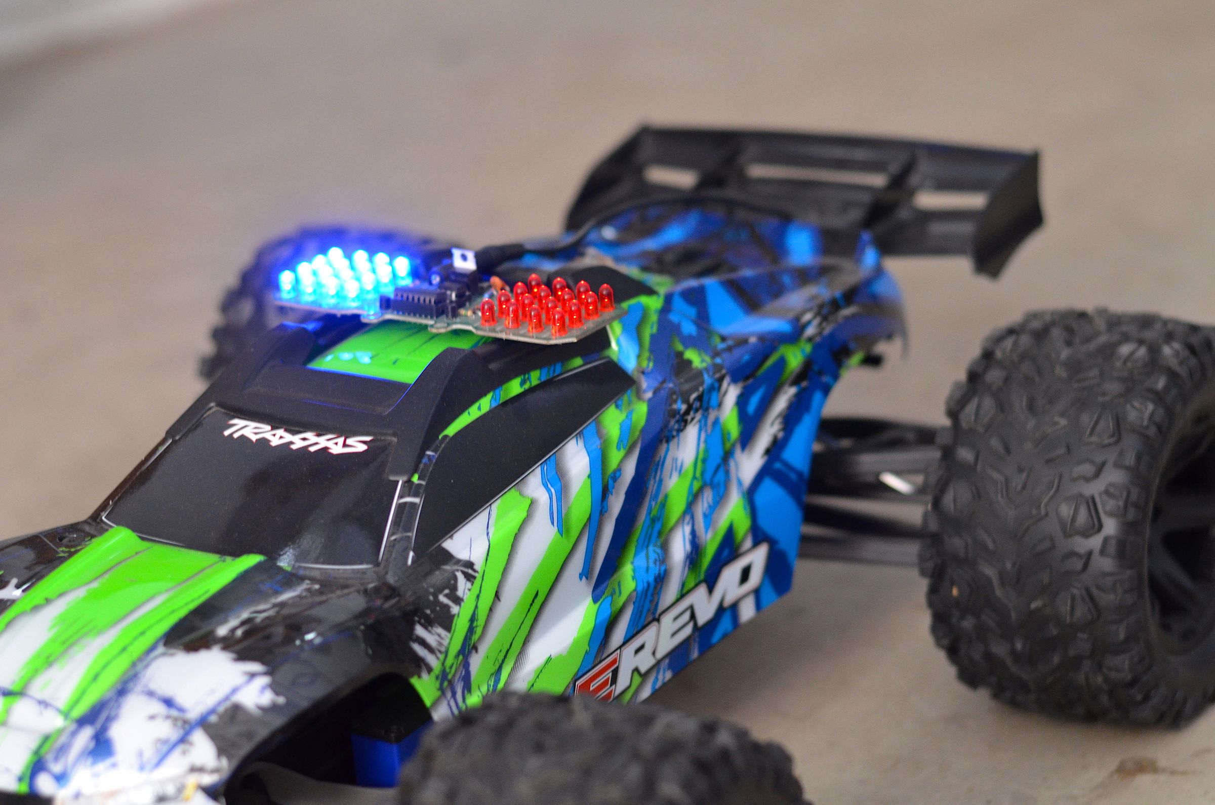 DIY LED Flasher Light : 5 Steps (with Pictures) - Instructables