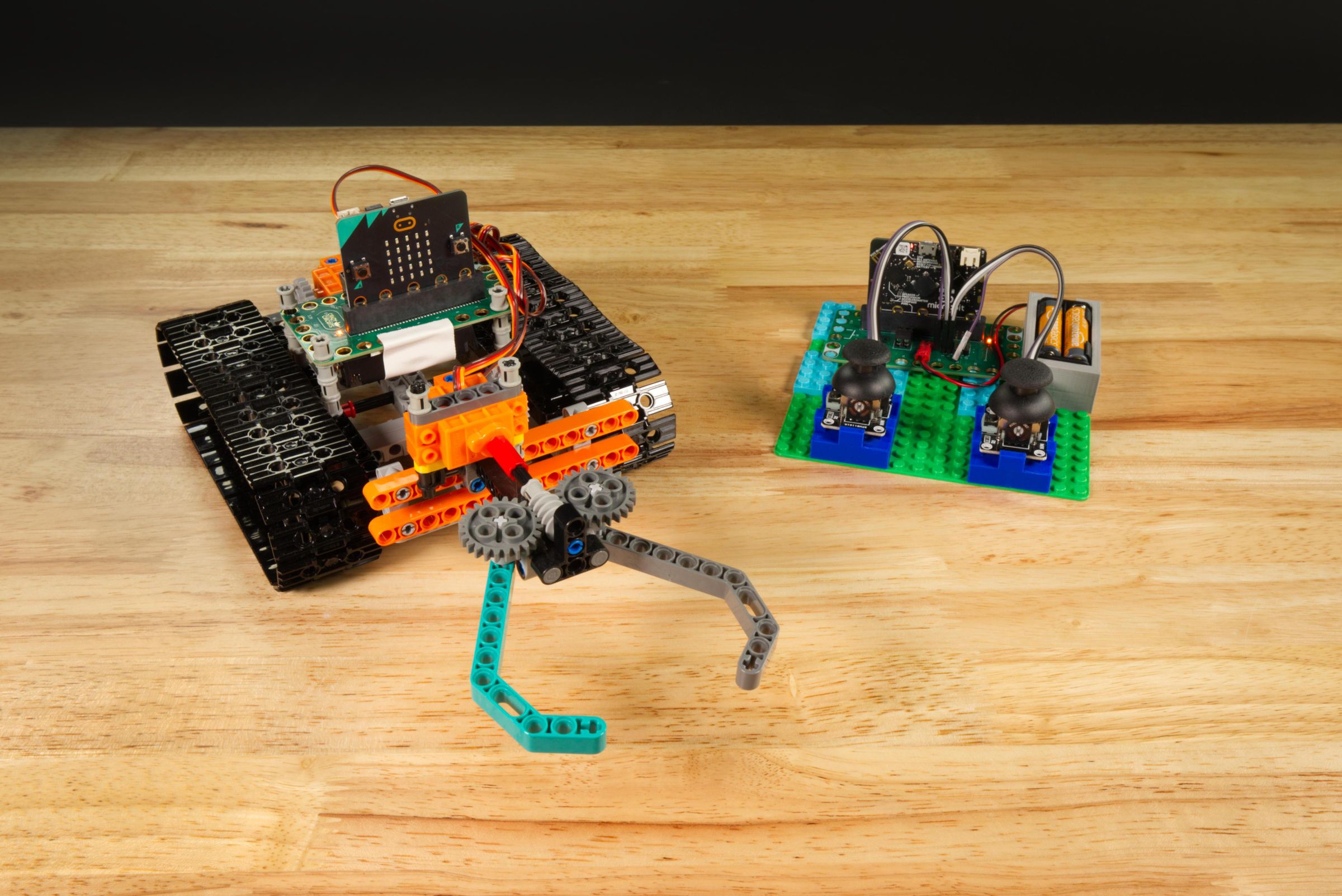 LEGO & Micro:bit RC Tank : 28 Steps (with Pictures) - Instructables