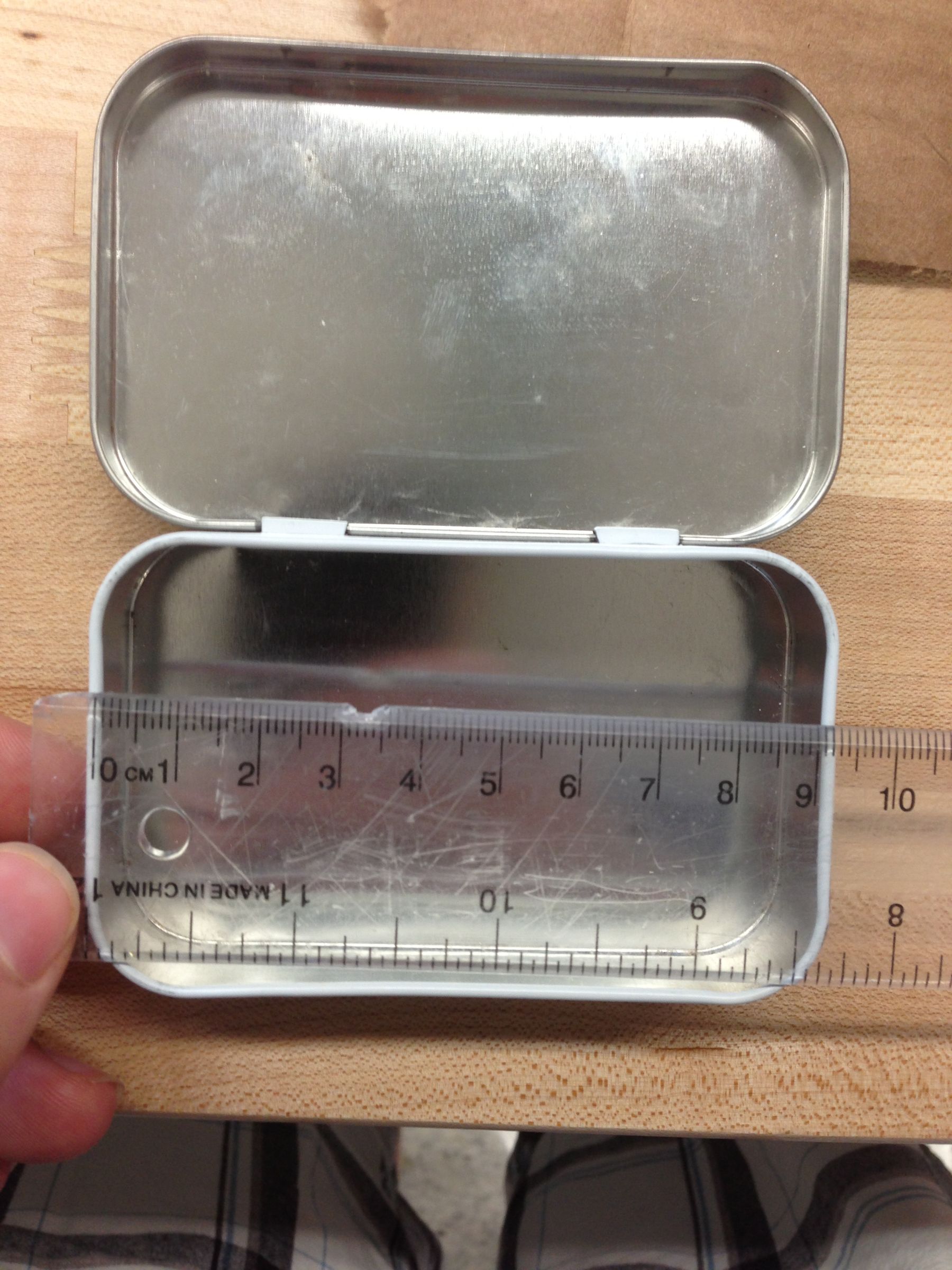 Altoid Pill Box : 13 Steps - Instructables