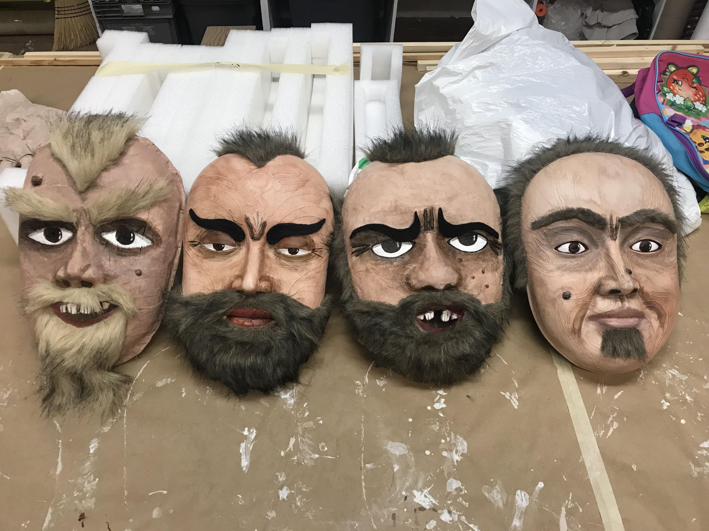 Giant Backpack Puppets : 6 Steps (with Pictures) - Instructables