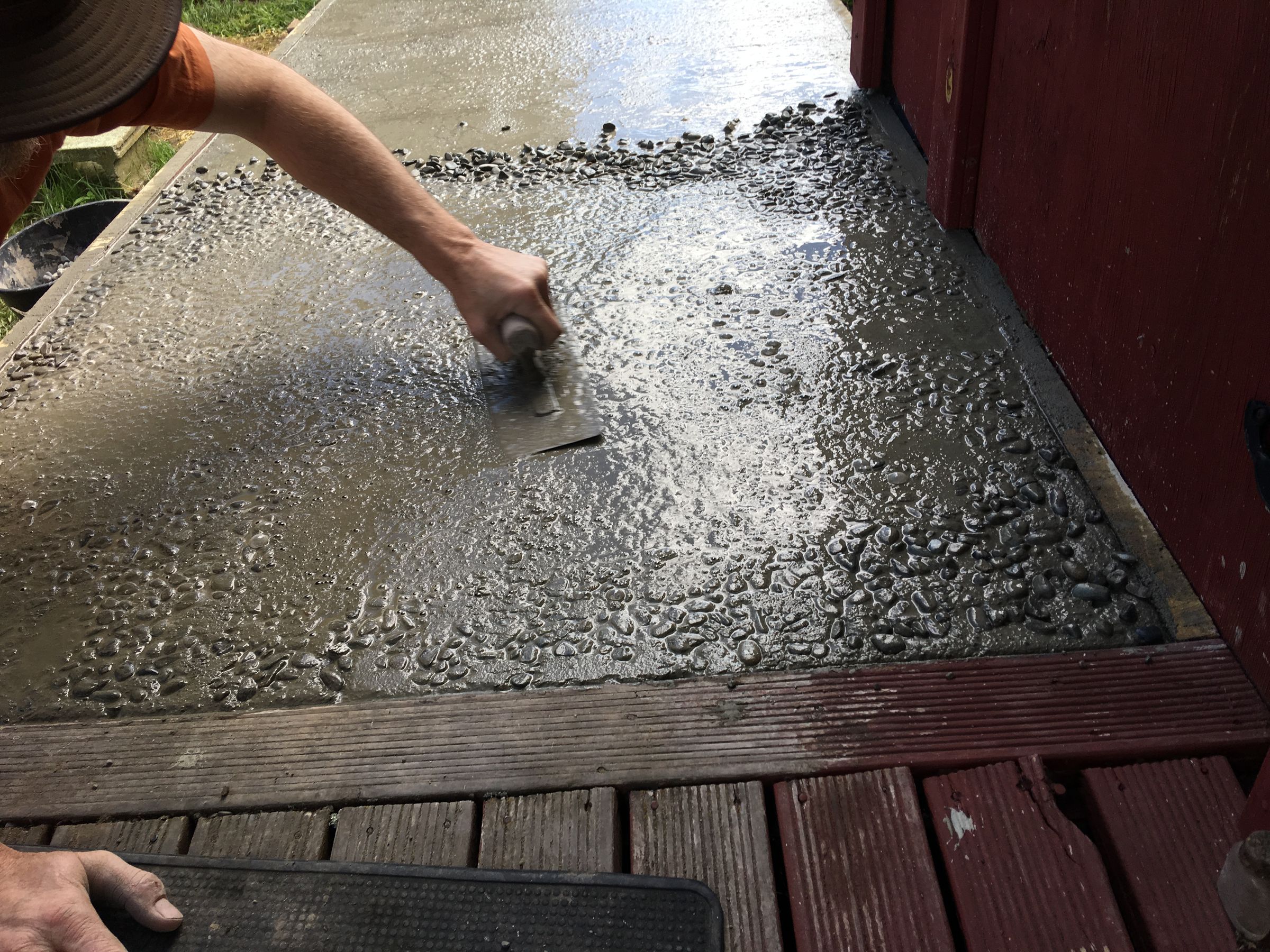 Making an Exposed Aggregate Concrete Path : 8 Steps (with Pictures ...