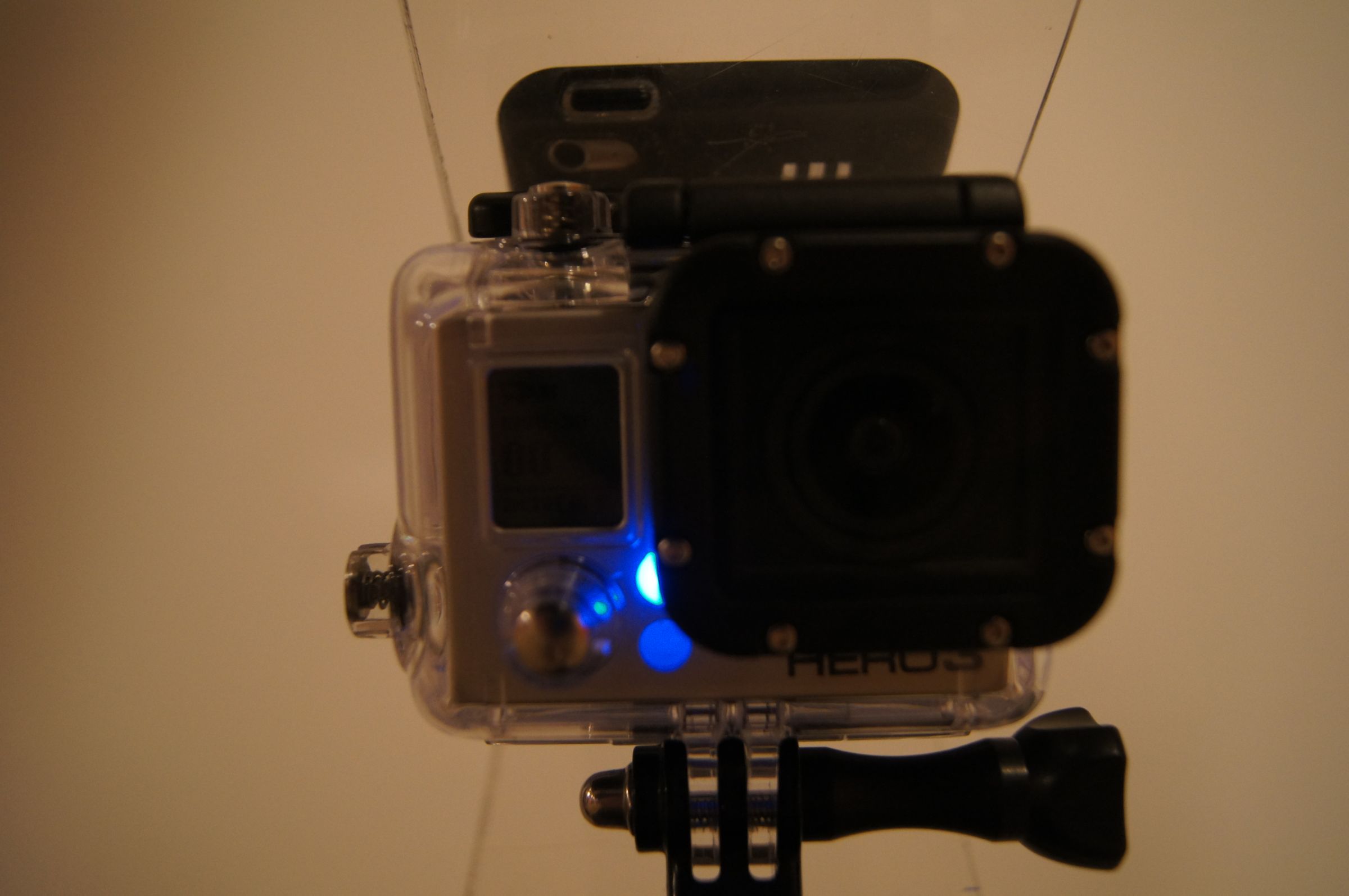 How to Properly Cut, Drill and Bend Plexiglas to Make a Multi-use Gopro ...