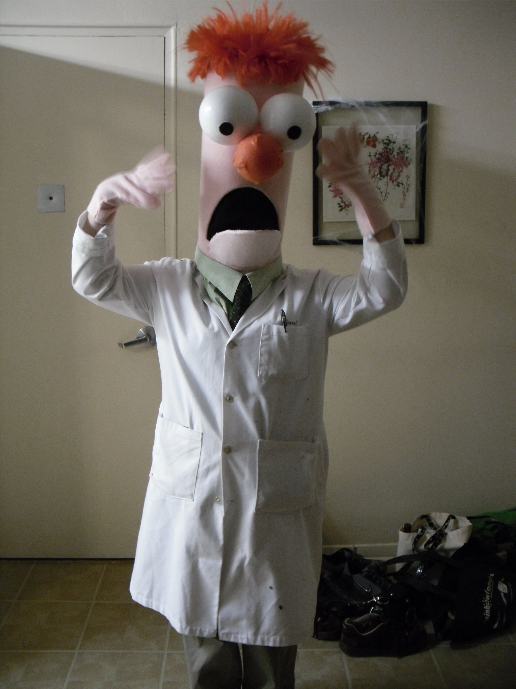 Beaker Costume - Instructables