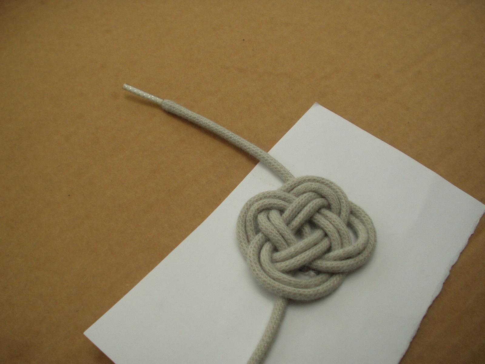Two Strand Button Knot : 19 Steps (with Pictures) - Instructables