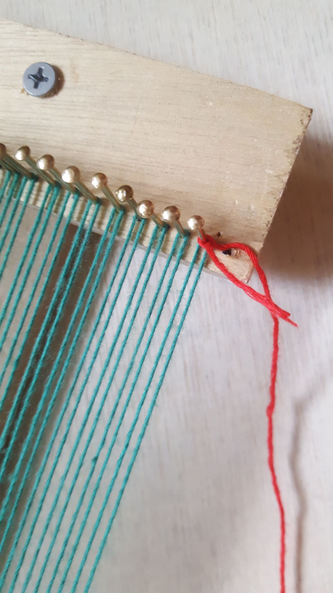 Basic Weaving Loom and Weaving Techniques : 6 Steps (with Pictures ...