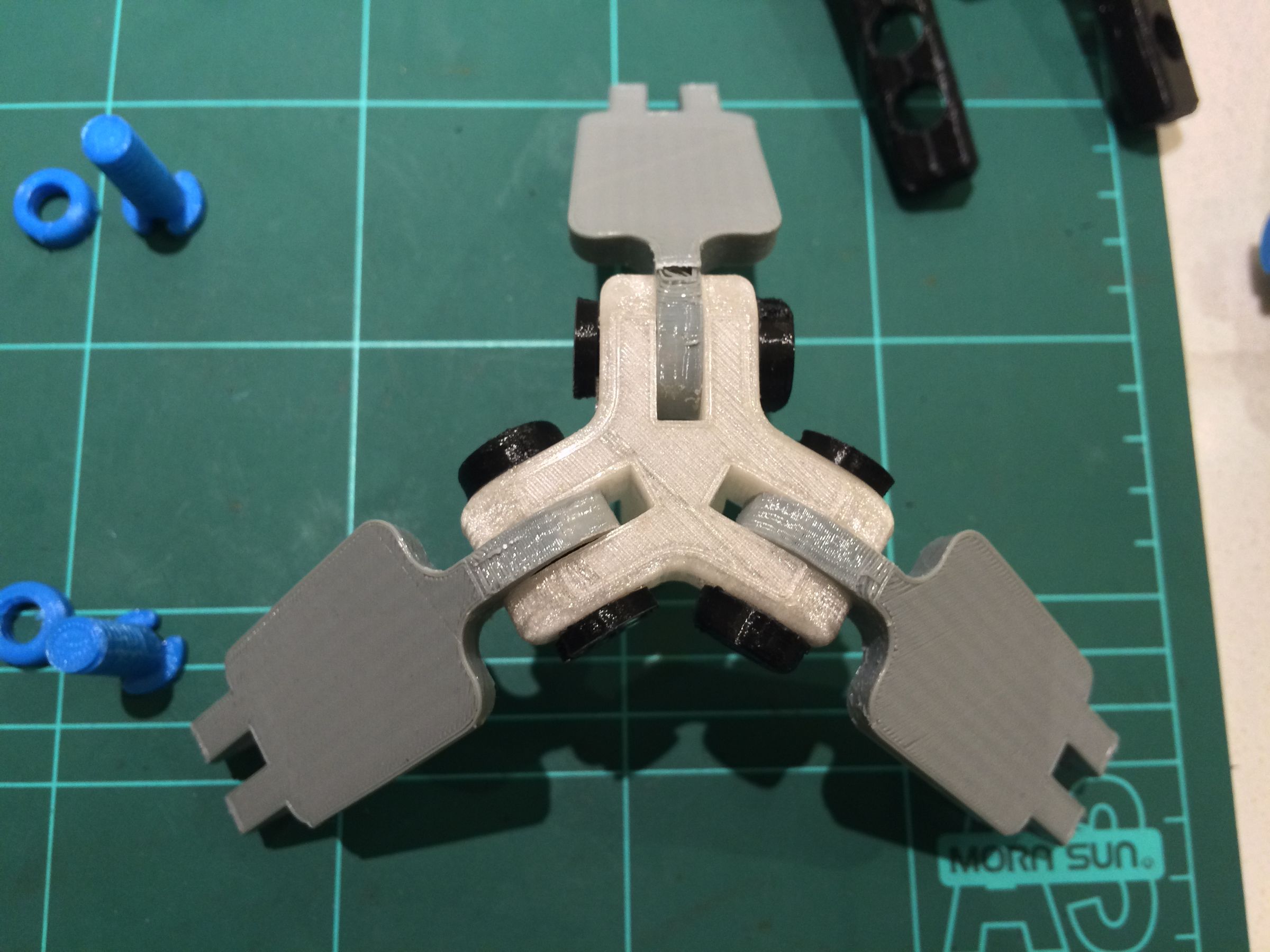 Black Ram Hand (Robotic/Prosthetic Hybrid) : 8 Steps (with Pictures ...