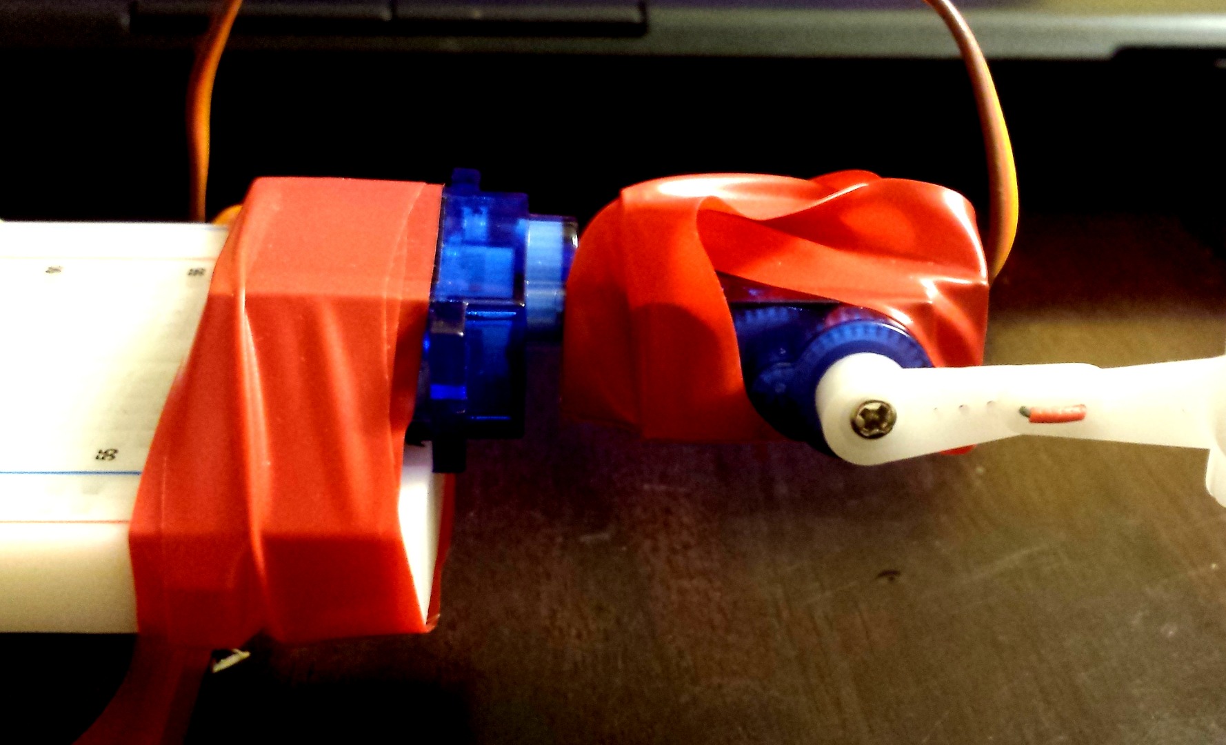 Gyro Stabilizer W/ Arduino and Servo : 4 Steps - Instructables