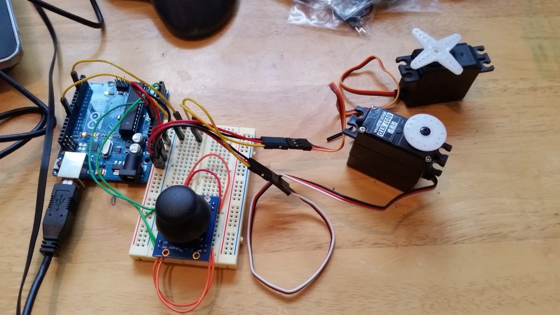 Arduino + 2 Servos + Thumbstick (joystick) : 5 Steps (with Pictures ...