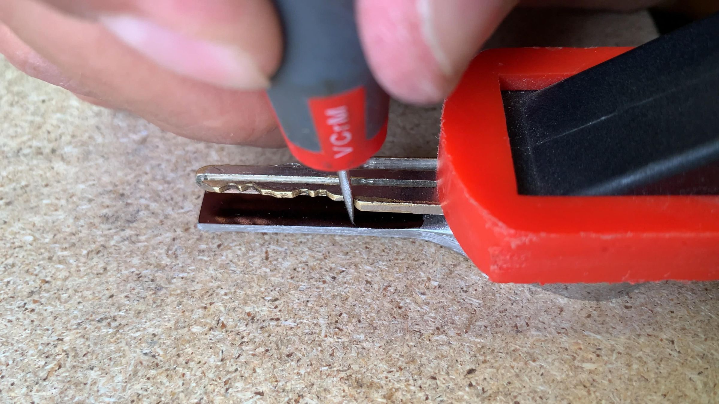 A Car Key Made From a Ratcheting Wrench : 7 Steps (with Pictures ...
