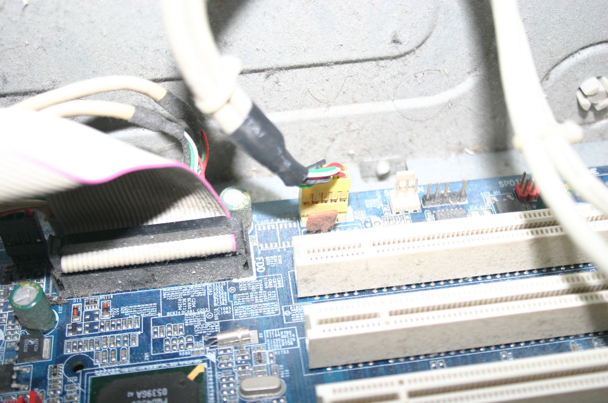 Bench Power Supply From Old Laptop Power Supplies : 6 Steps - Instructables