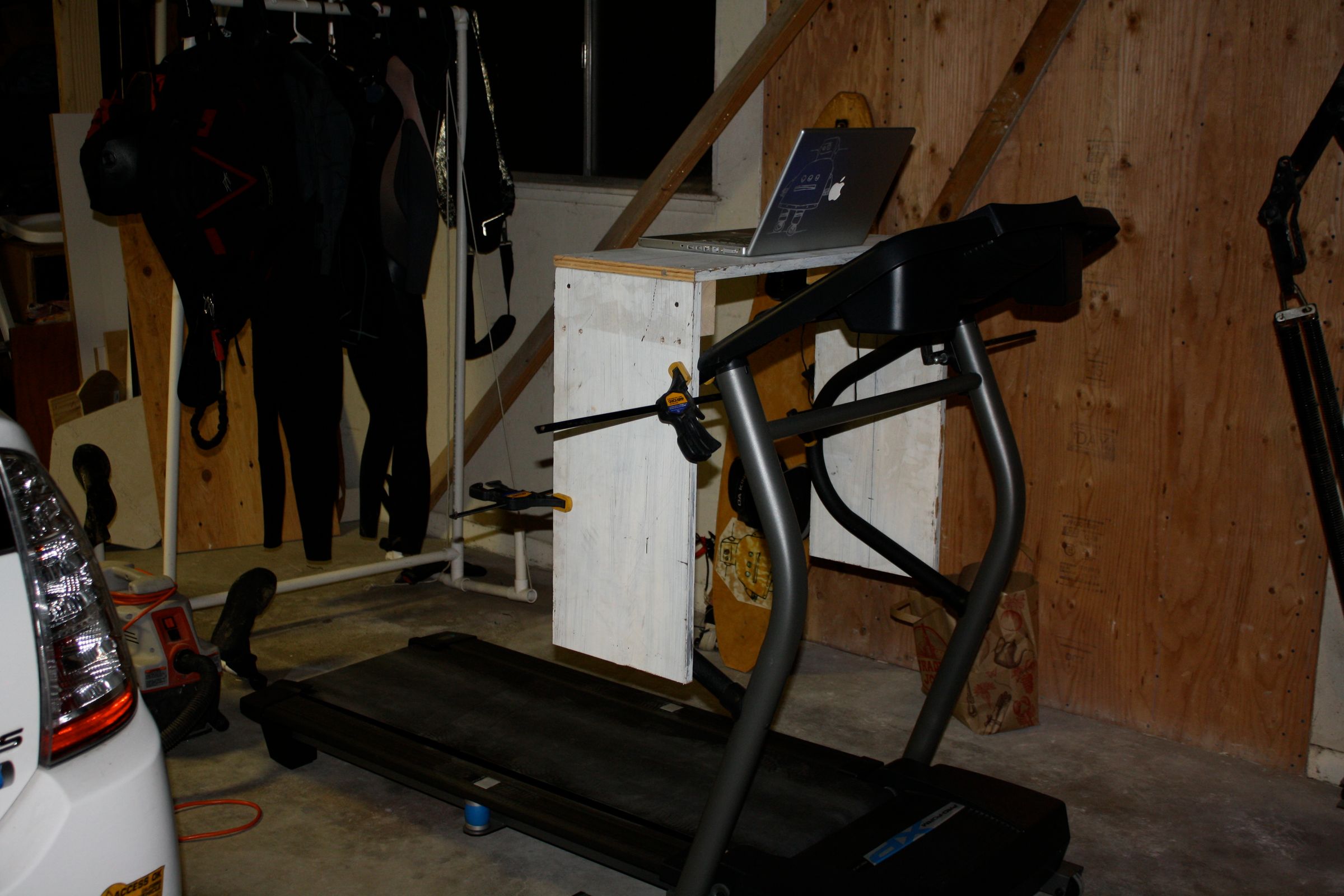 Treadmill Desk : 11 Steps (with Pictures) - Instructables