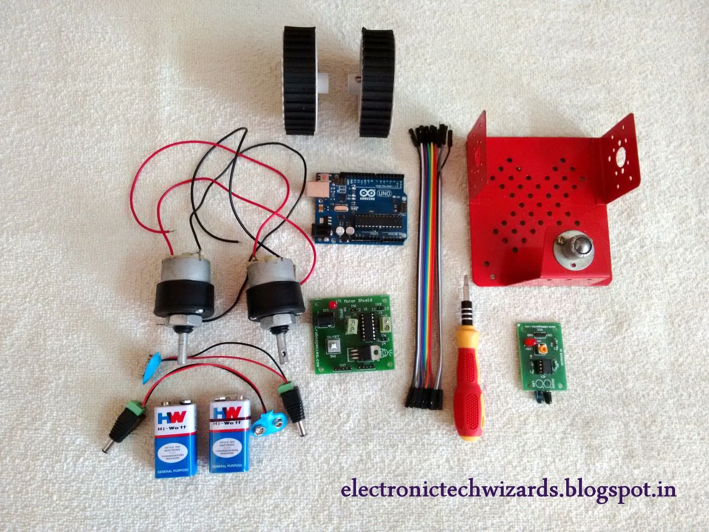 SIMPLE LINE FOLLOWER ROBOT(single Sensor) : 7 Steps (with Pictures) - Instructables