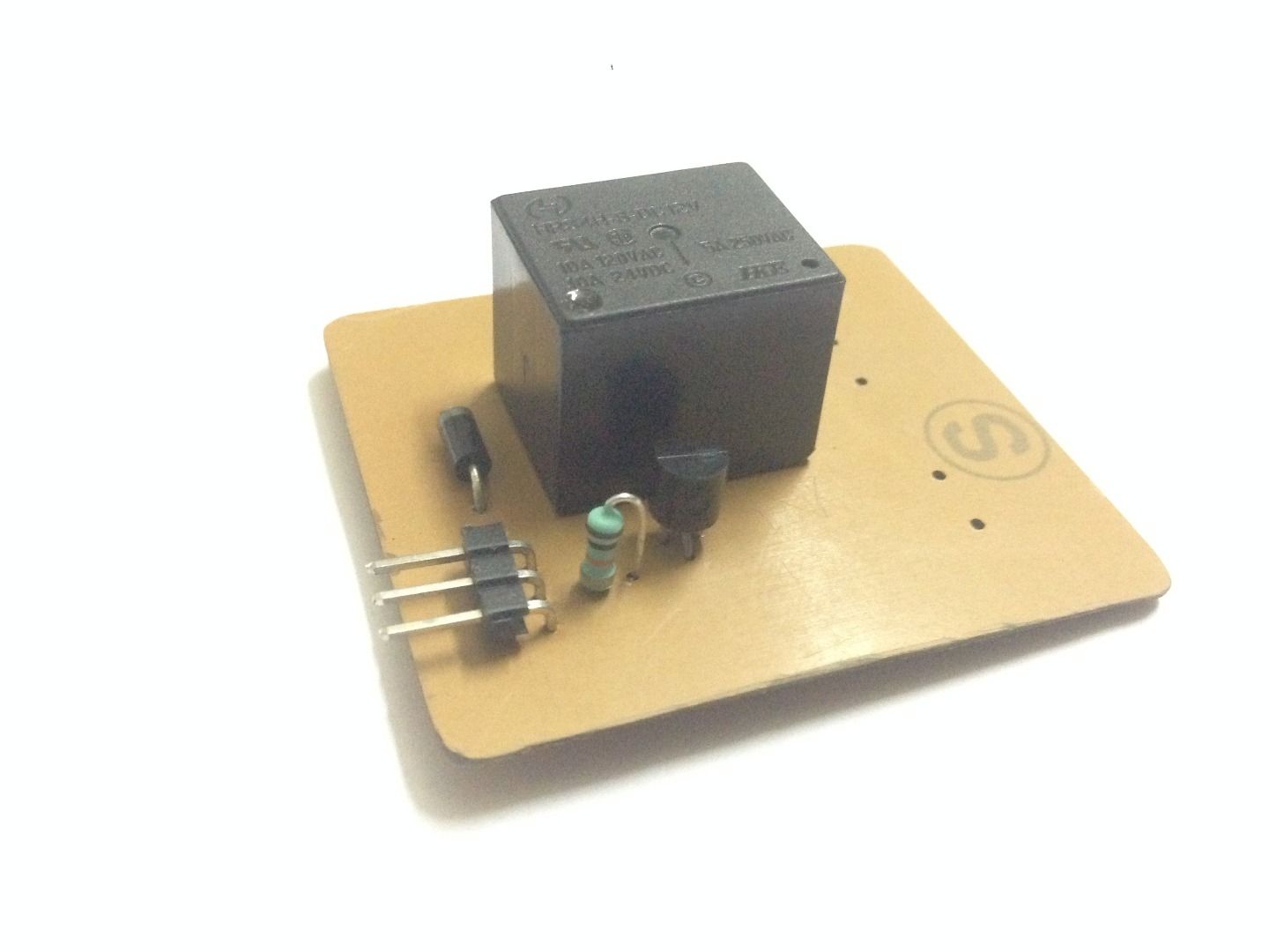 Make an Simple Motion Sensor Relay Board (PIR) : 12 Steps (with ...