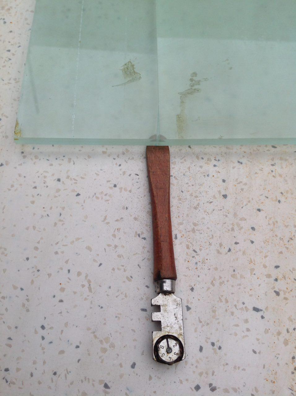 How to Cut Glass : 5 Steps (with Pictures) - Instructables