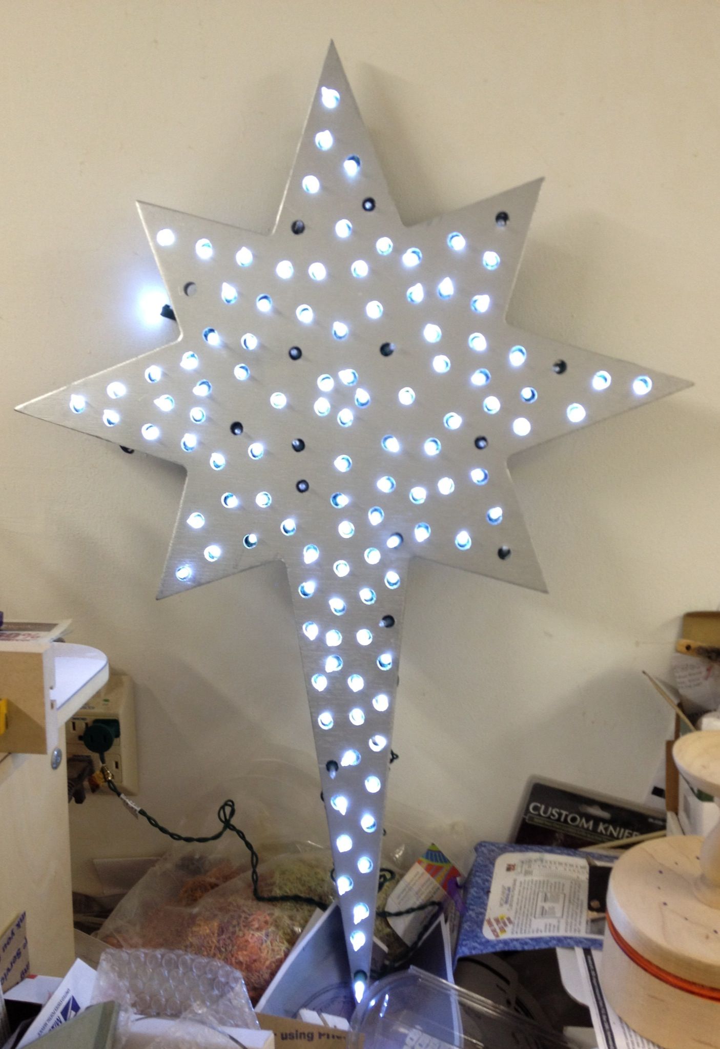How to Quickly Create a Lighted Christmas Star : 17 Steps (with ...