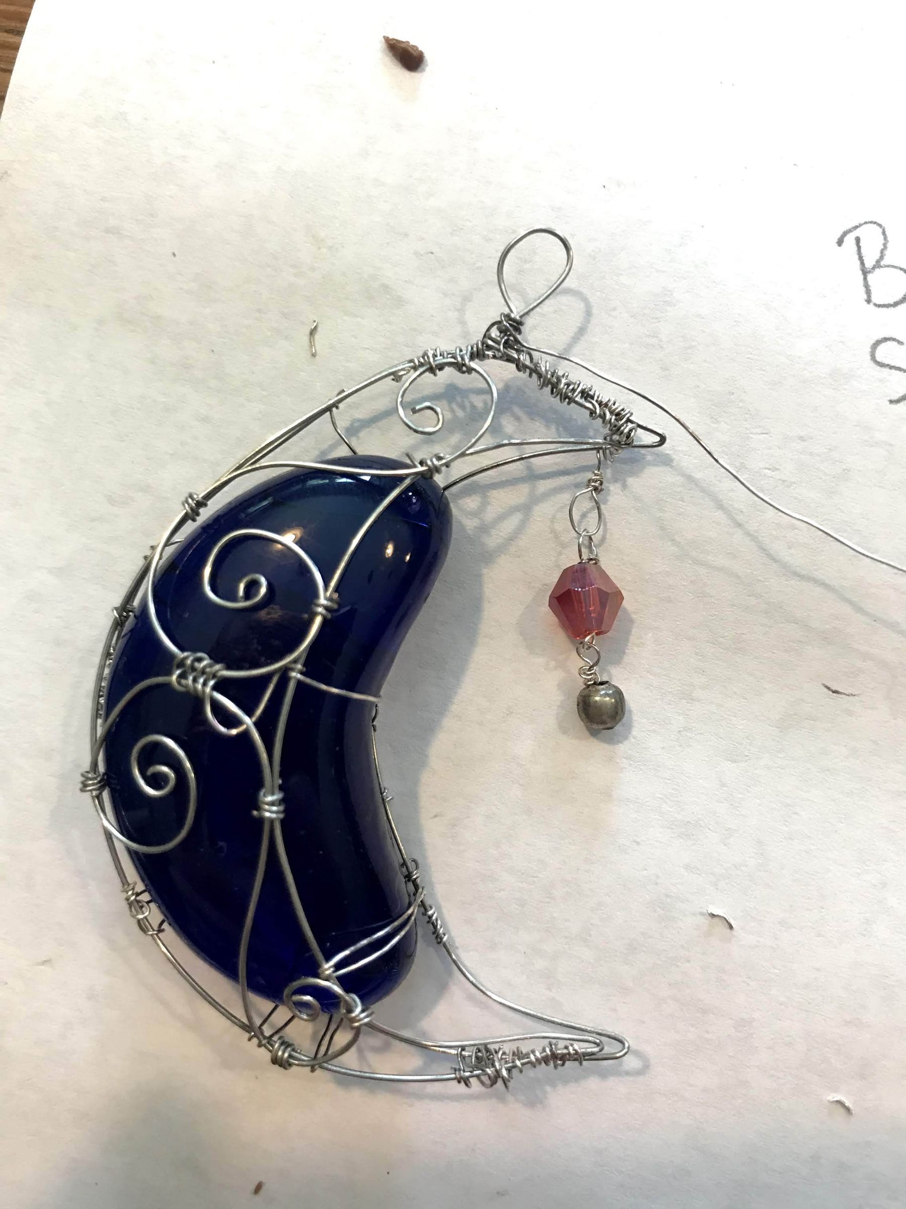 How to Design (and Finish!) a Wire Wrapped Moon Pendant : 8 Steps (with ...