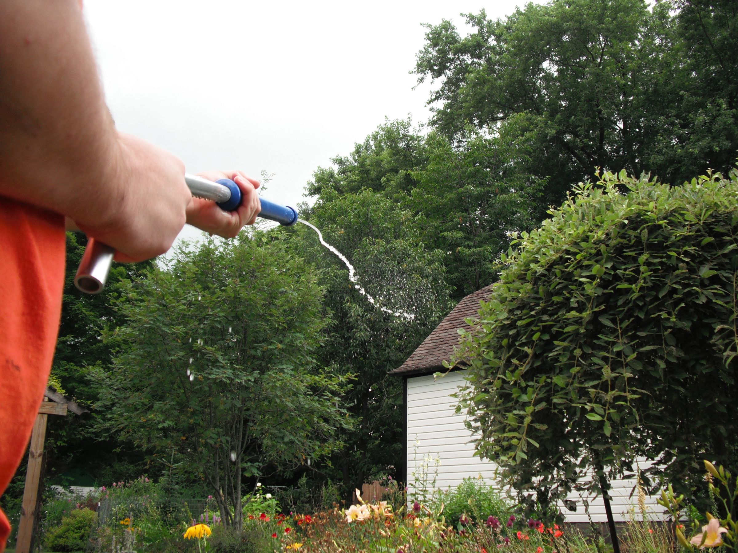 Water Hand Cannon : 6 Steps - Instructables