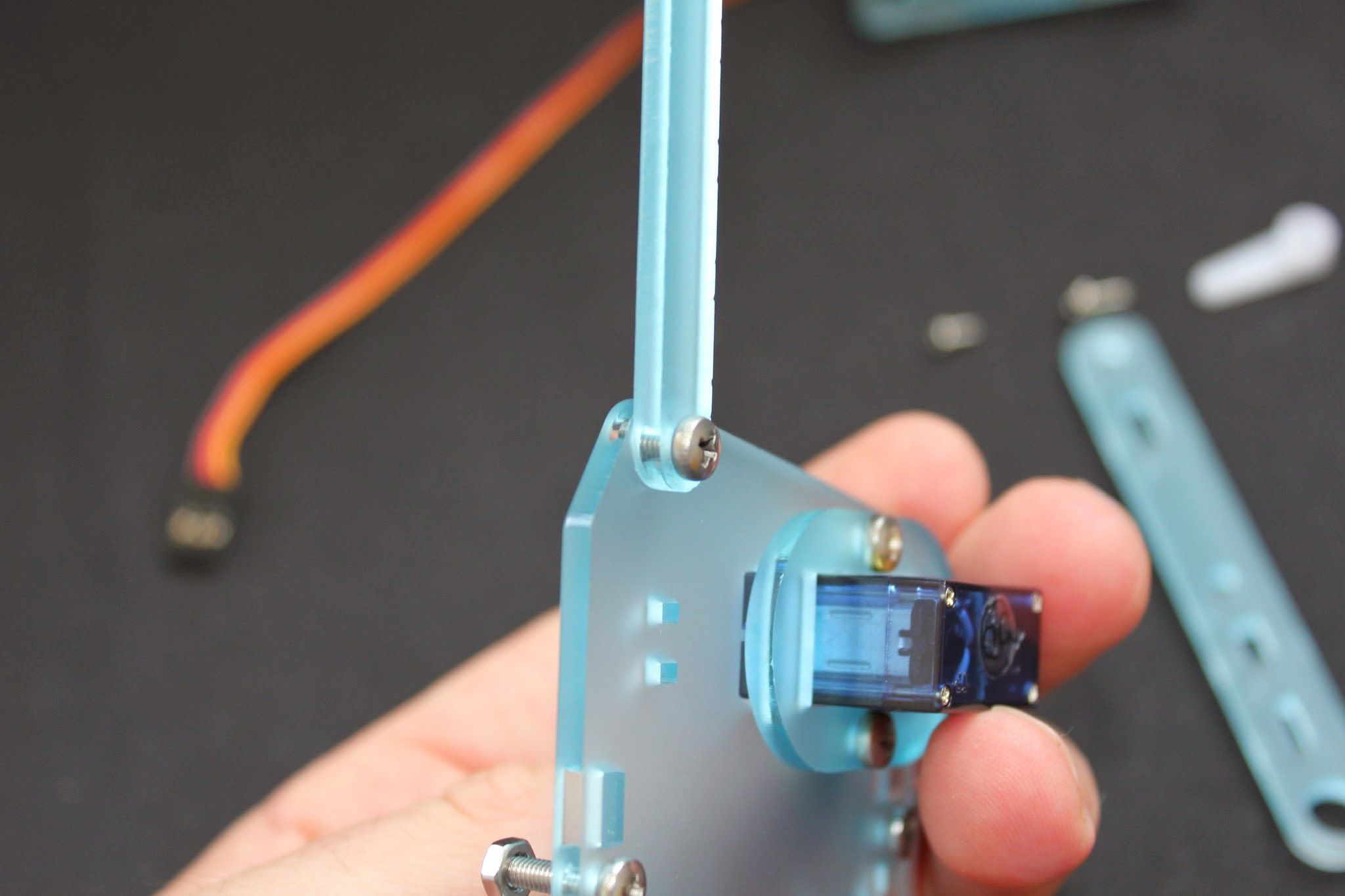 Pocket Sized Robot Arm MeArm V0.4 : 20 Steps (with Pictures ...