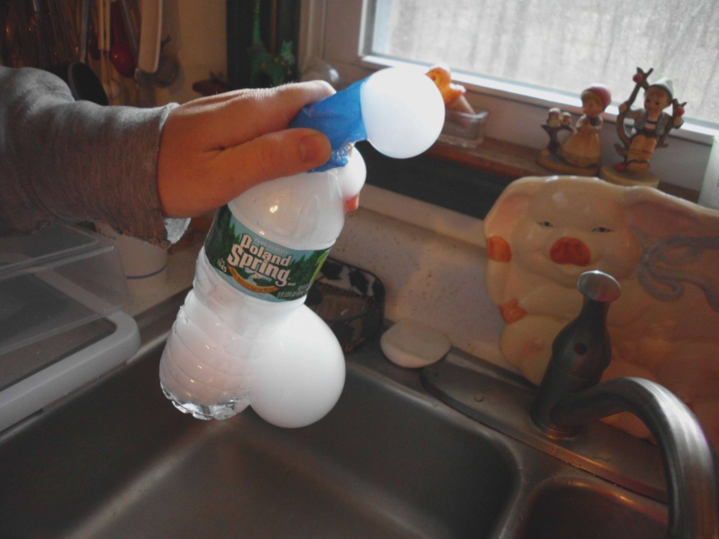 Dry Ice Bubbles : 3 Steps - Instructables