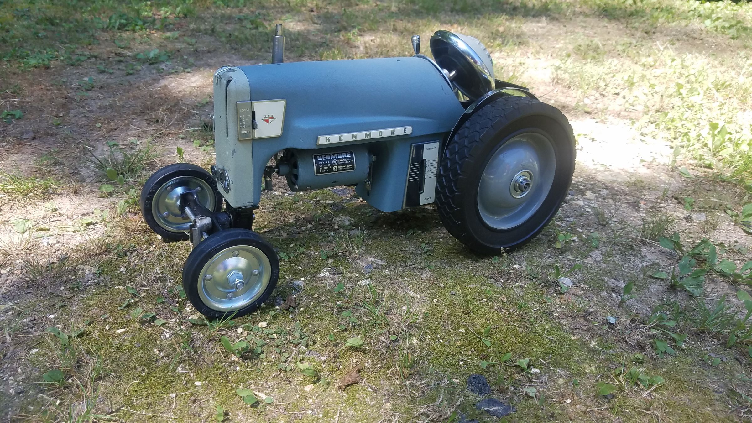 How to Make a Sewing Machine Tractor : 21 Steps (with Pictures ...