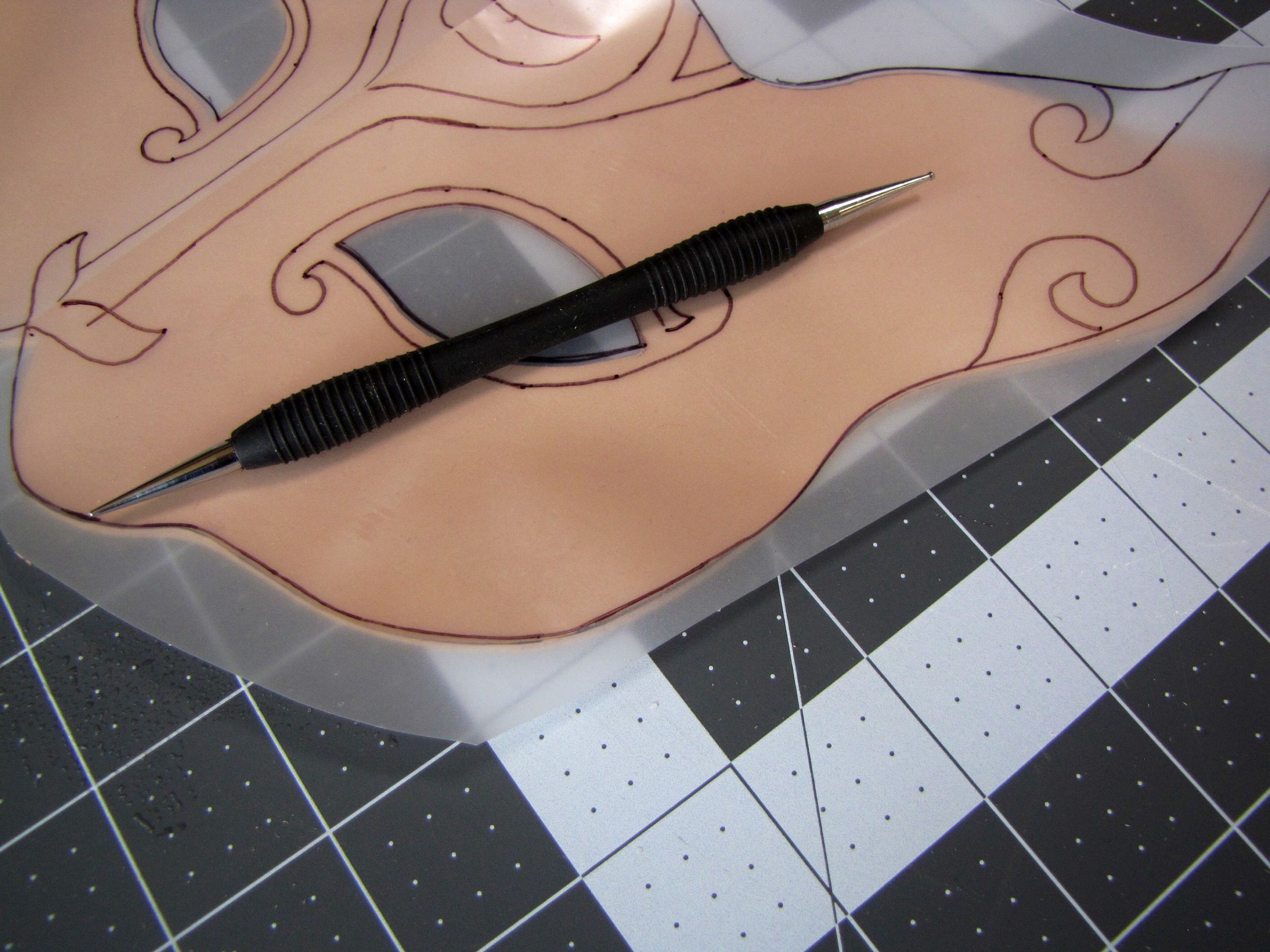 Sculpted Leather Mask Tutorial : 9 Steps (with Pictures) - Instructables