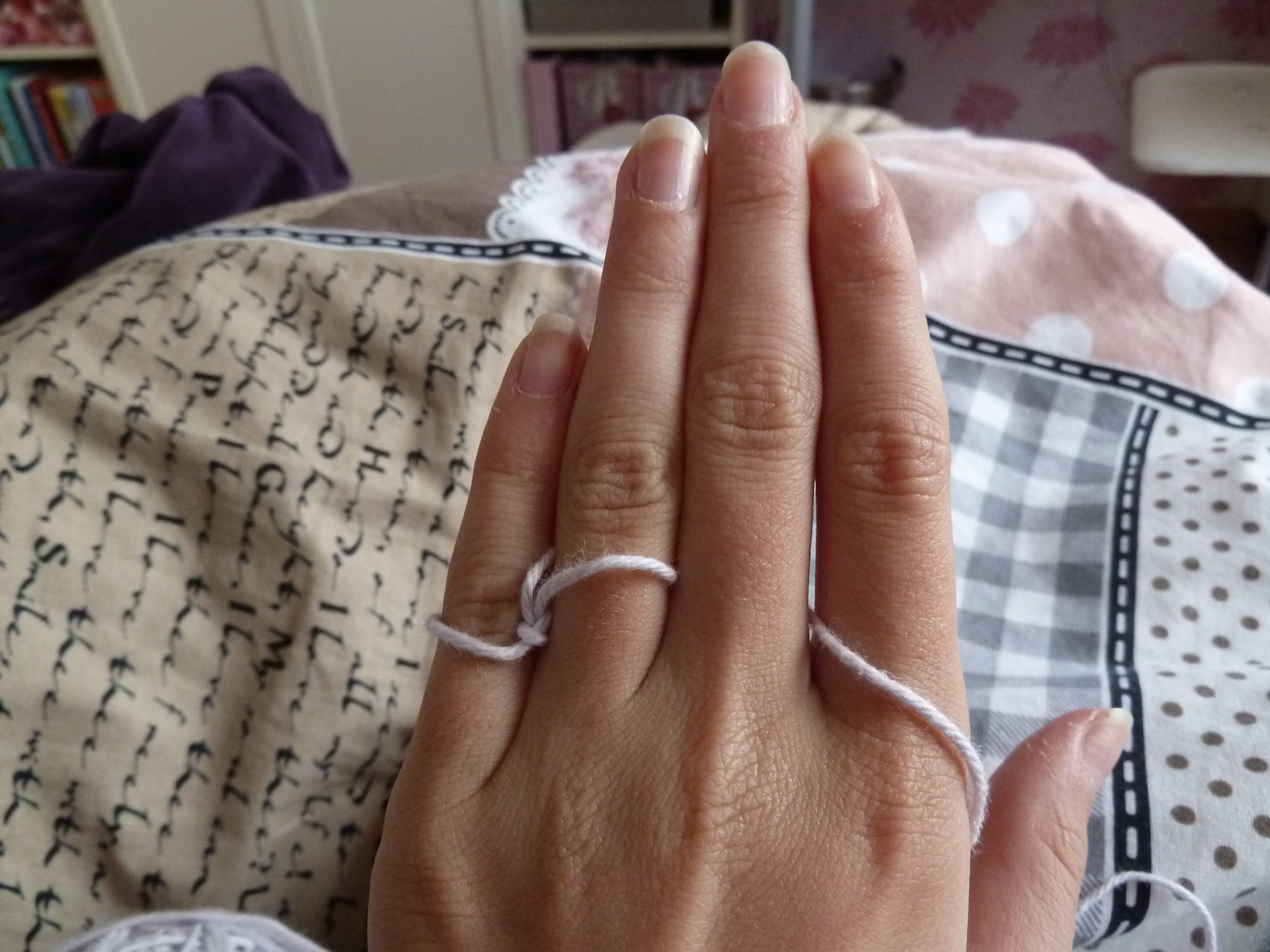 HANDmade Scarf : 6 Steps (with Pictures) - Instructables