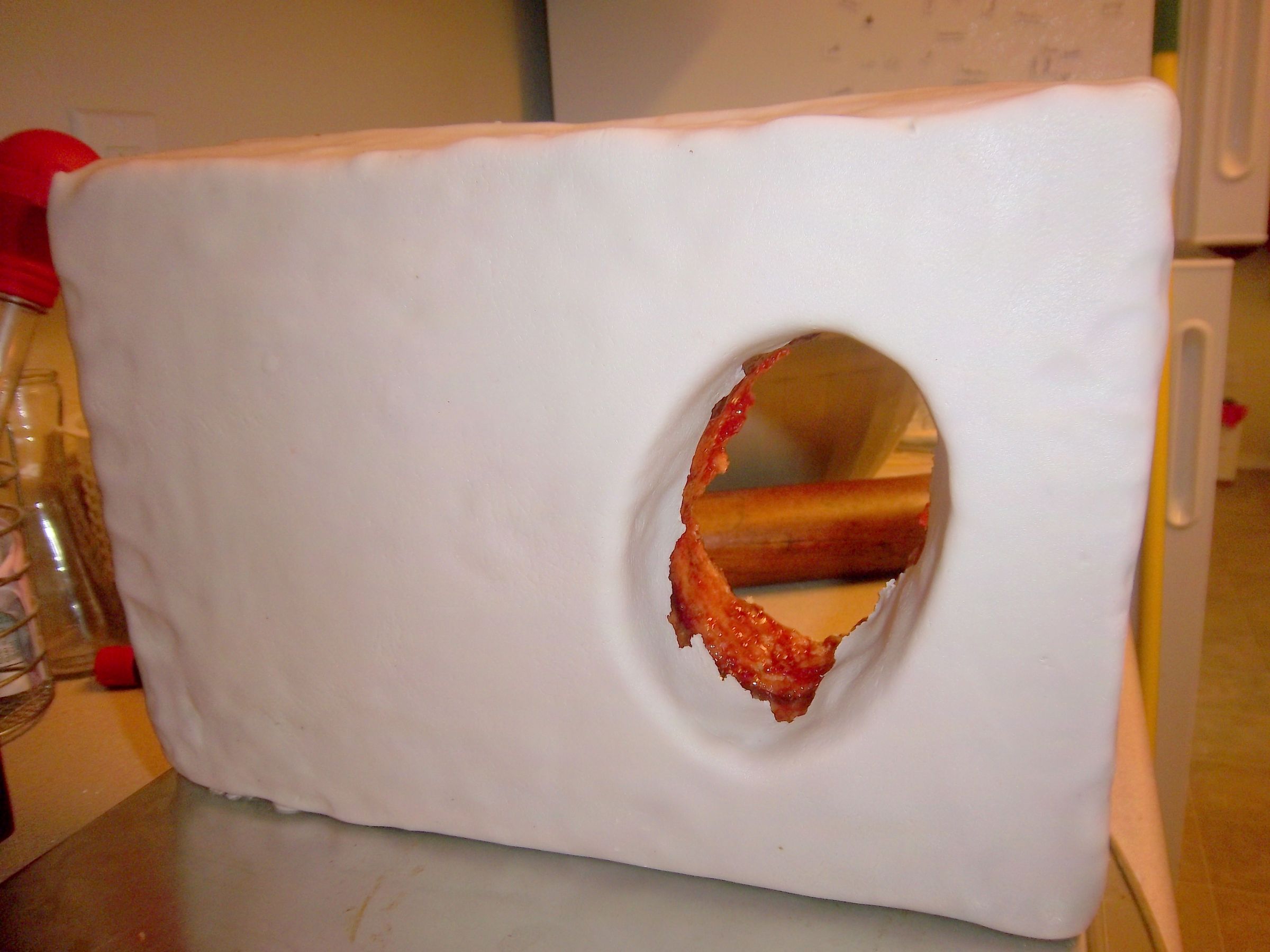 Portal 2 Cake - Instructables