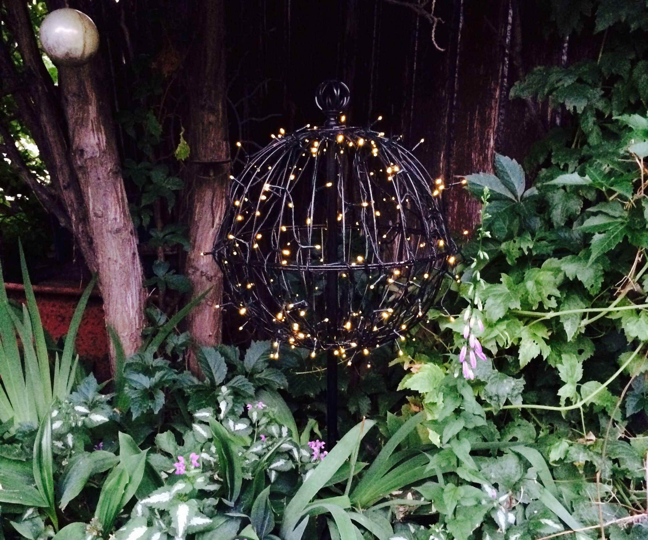 Garden Globe Solar Light : 9 Steps (with Pictures) - Instructables