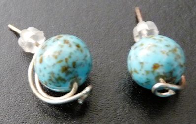 Post Earrings From Wire and Beads : 4 Steps (with Pictures) - Instructables