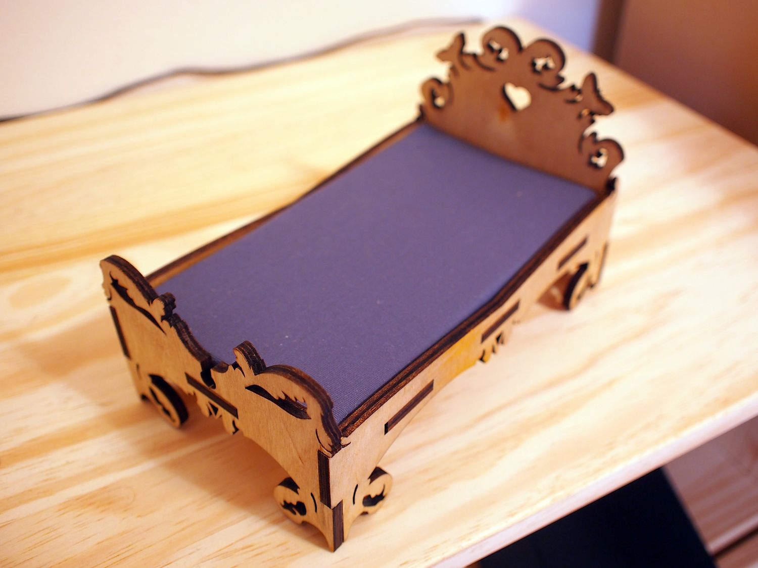 Phone Bed : 6 Steps (with Pictures) - Instructables