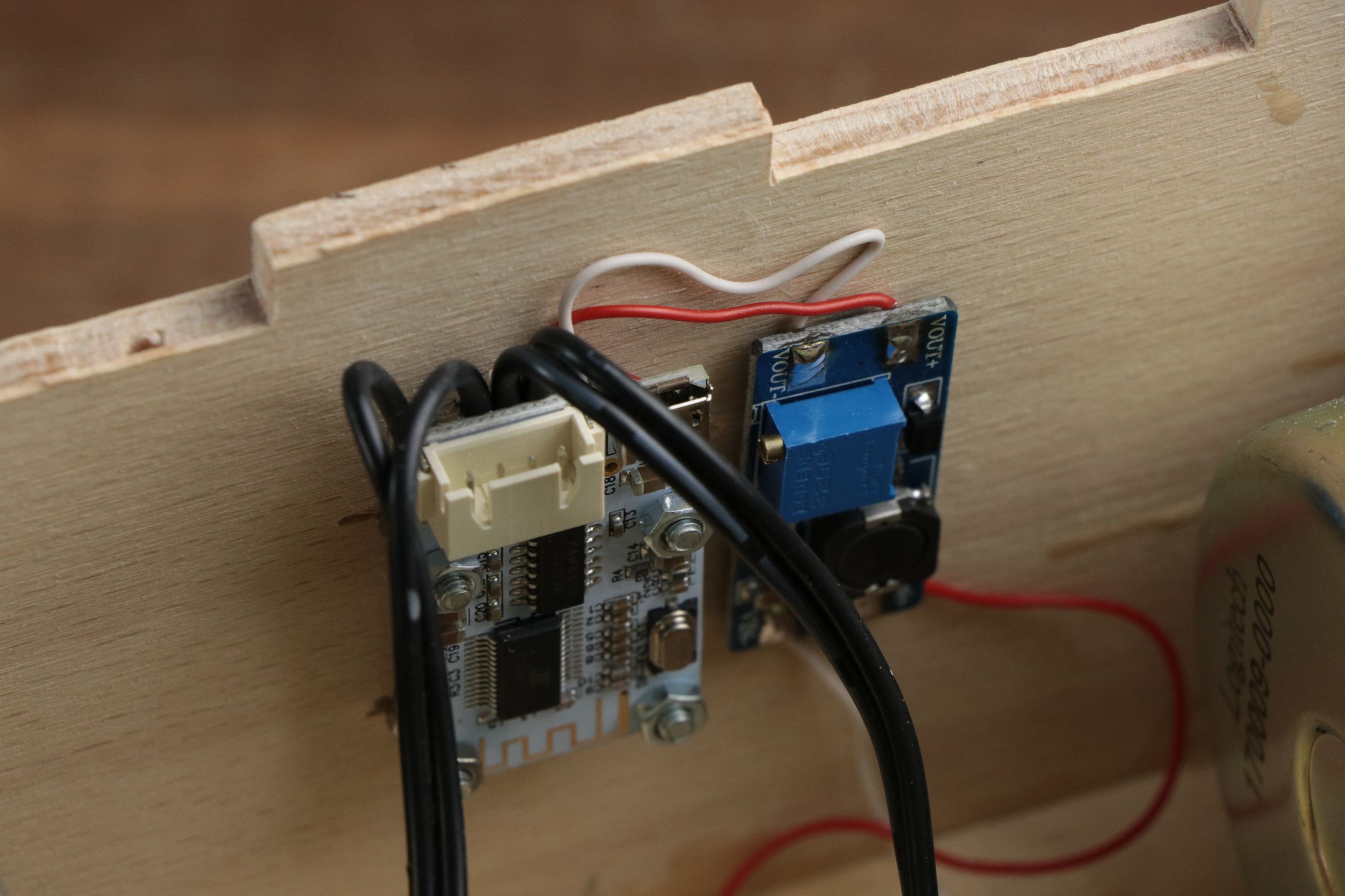 Make Your Own Simple & Cheap Portable Bluetooth Speaker : 5 Steps (with ...
